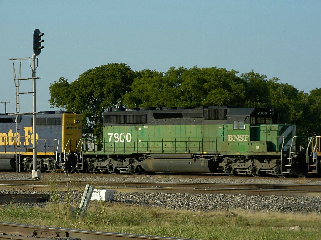 BNSF 7800